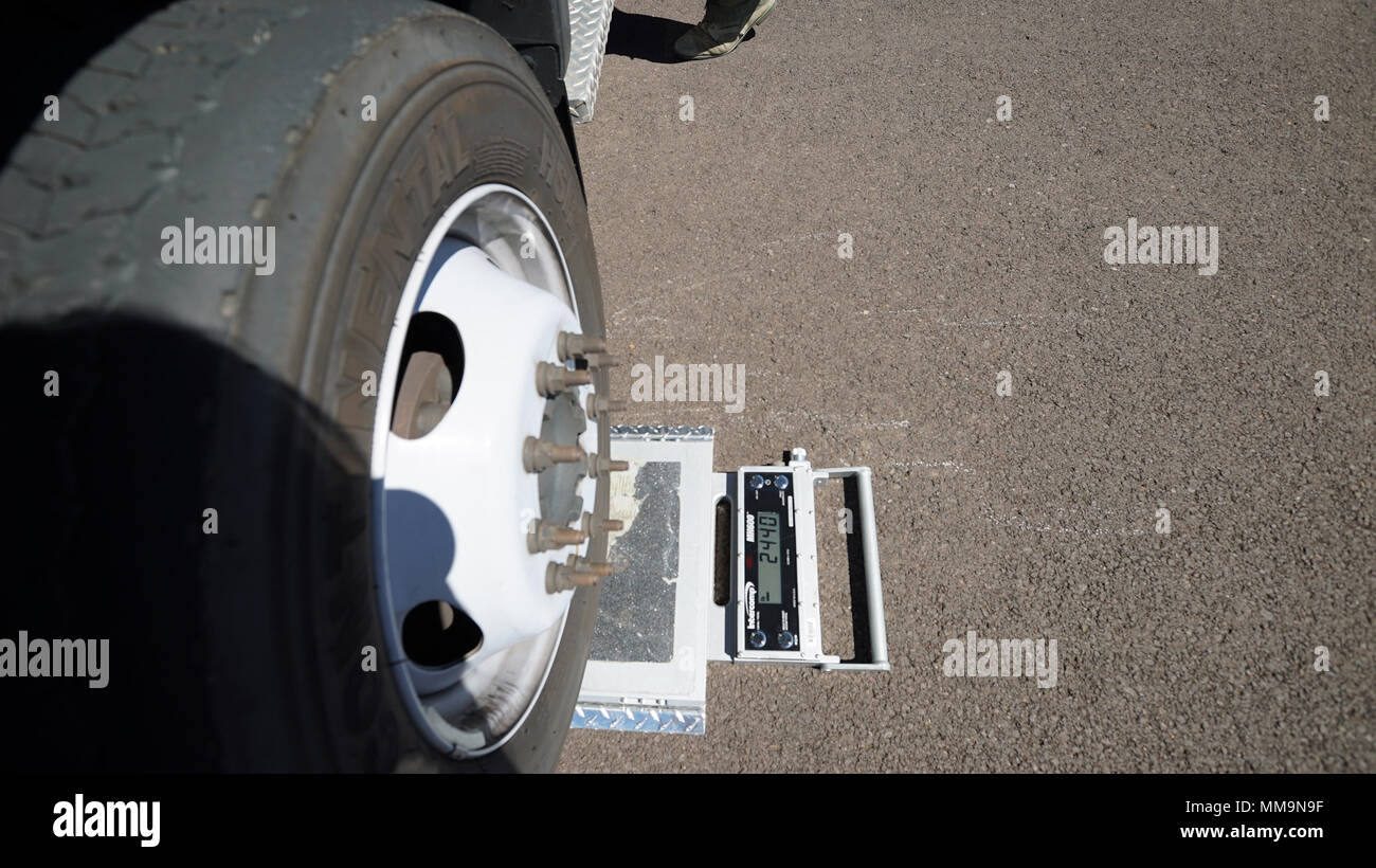 Members of Utah's 85th Weapons of Mass Destruction, Civil Support Team ...