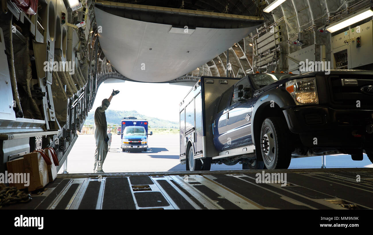 Members of Utah's 85th Weapons of Mass Destruction, Civil Support Team ...