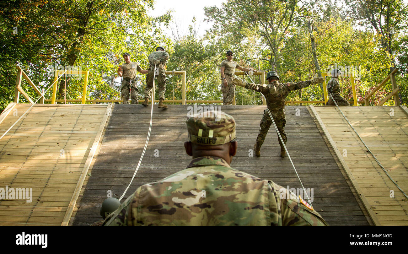 Camp Dawson, West Virginia, September 19, 2007. Army National Guard ...