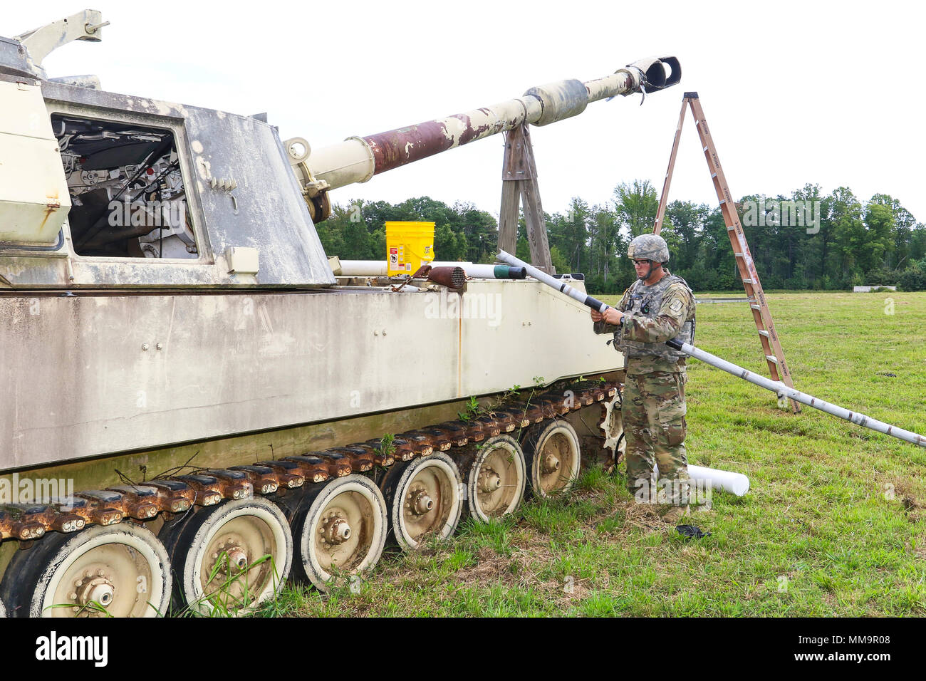U.S. Army National Guard Staff Sgt. Evan Putman, assigned to 1108th ...