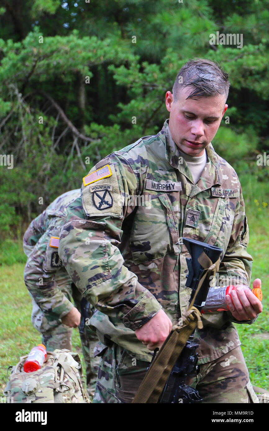 Sgt. Austin Murphy, assigned to 744th Ordnance Disposal Company, 52nd ...