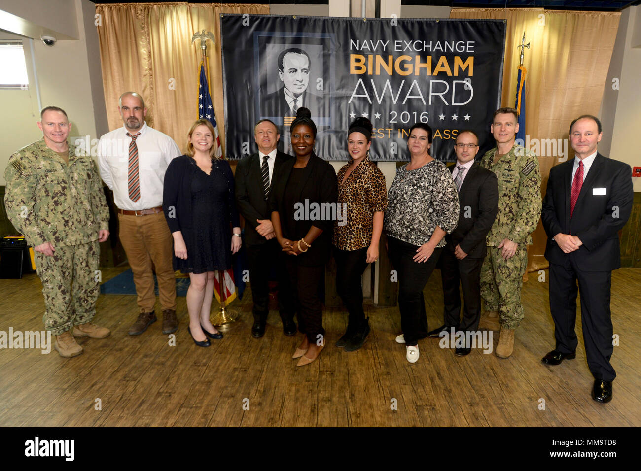 170920-N-SF230-035 MANAMA, Bahrain (Sept. 20, 2017) – Members of the ...