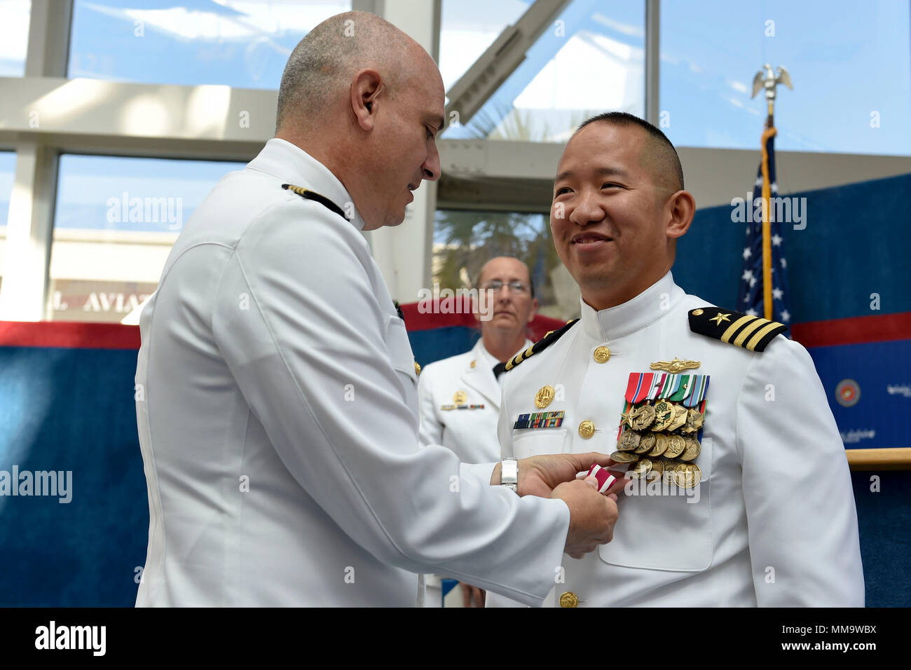 170922-N-FI568-034 PENSACOLA, Fla. (Sept. 22, 2017) Capt. Bill Lintz ...