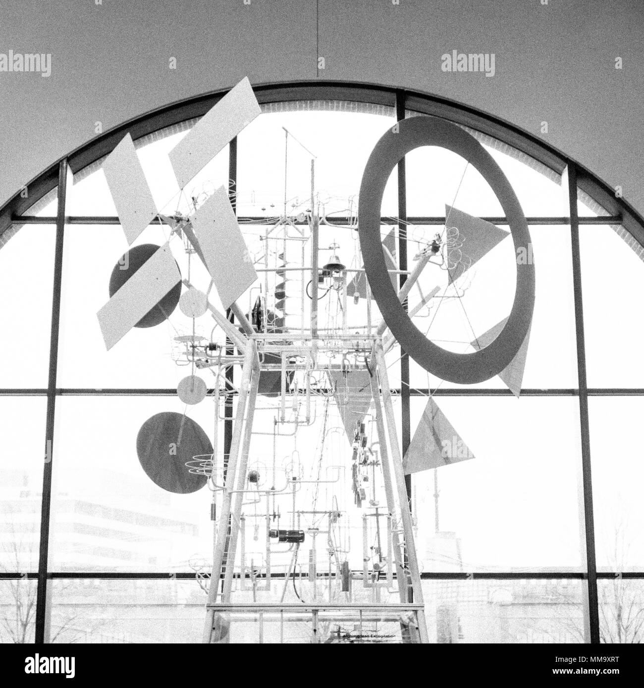 AudioKinetic Sculpture by George Rhoads entitled "Archimedean ...