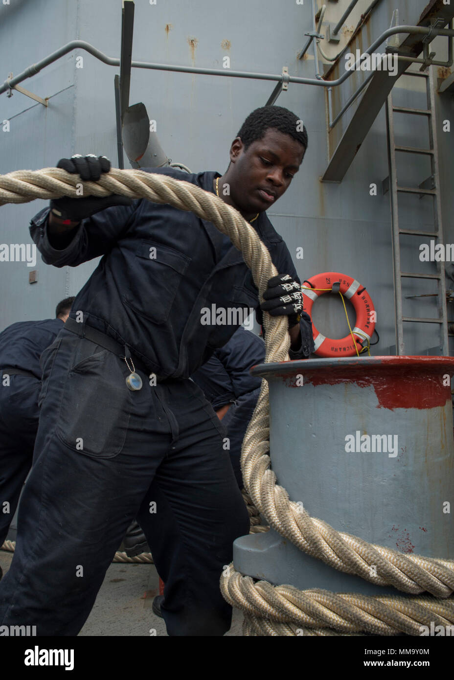 170925-N-DC385-361 SASEBO, Japan (Sept. 25, 2017) Seaman Devion Davis ...