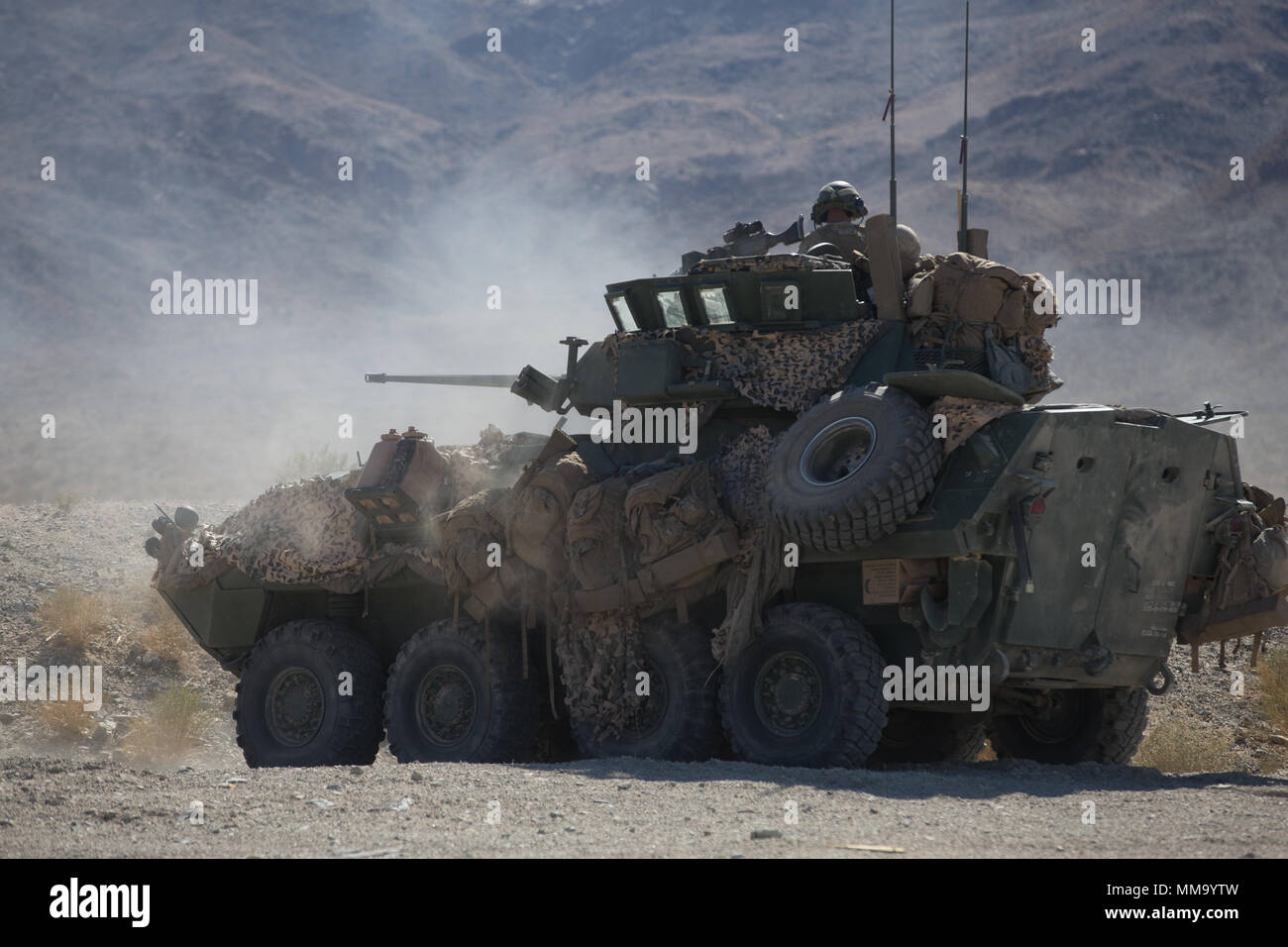 U.S. Marines with 3rd Light Armored Reconnaissance Battalion, 1st ...