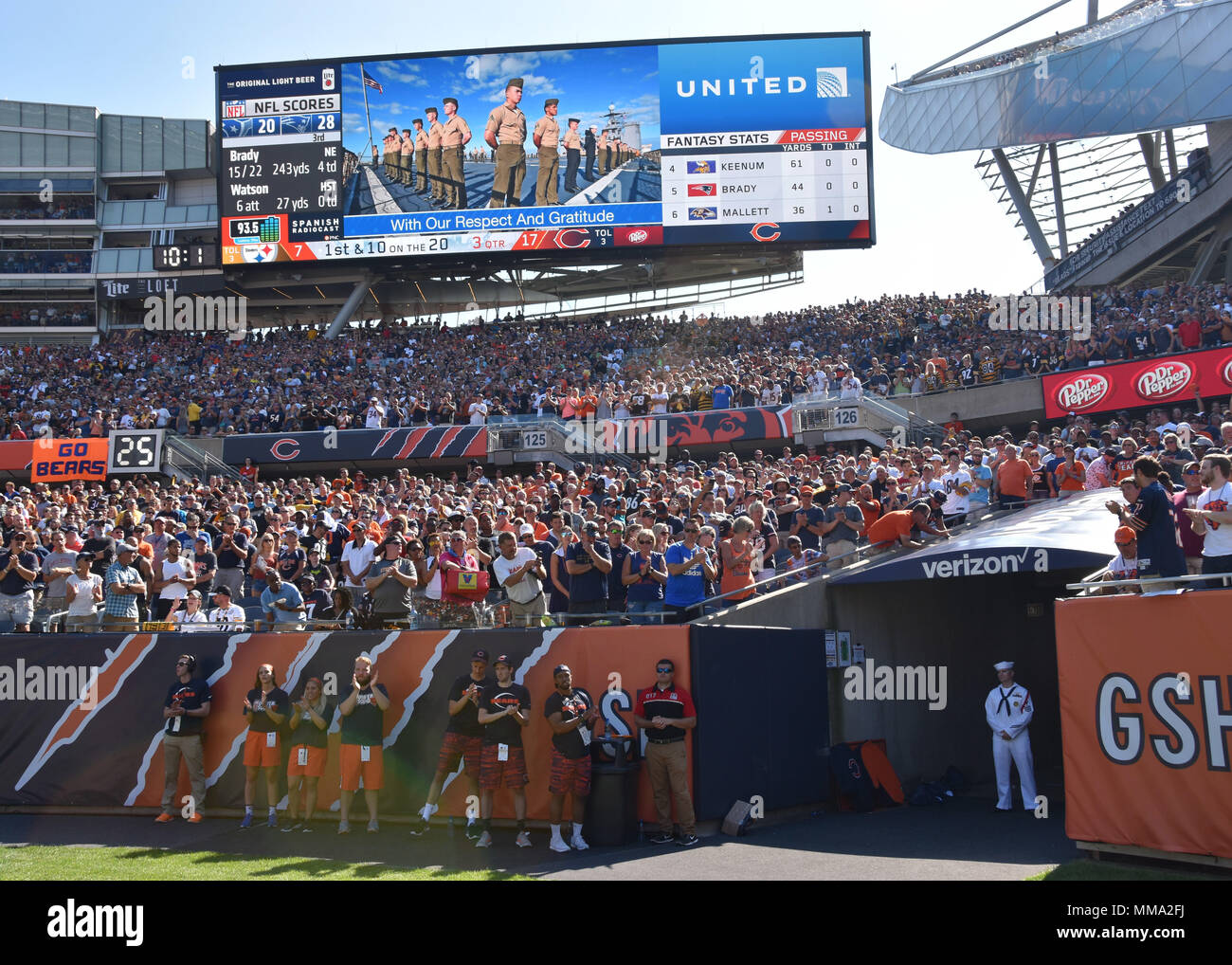 170924-N-CM124-023.jpg GREAT LAKES, Ill. (Sept. 24, 2017) - Naval ...