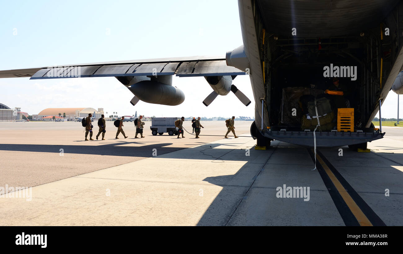 Service members from the 2nd Joint Communications Support Element board ...