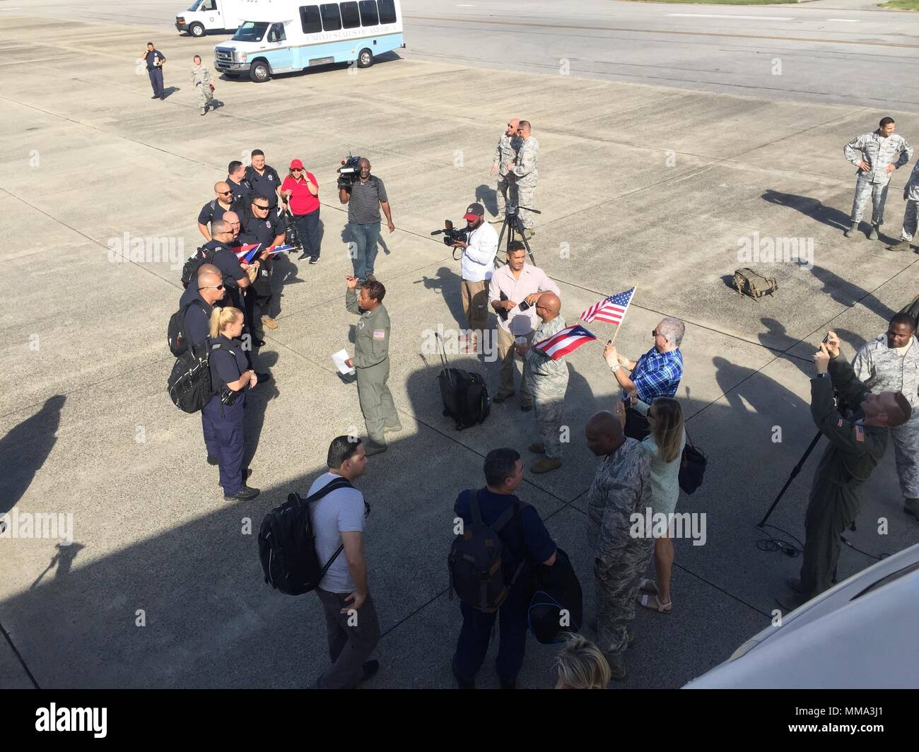 201st airlift squadron hi-res stock photography and images - Alamy