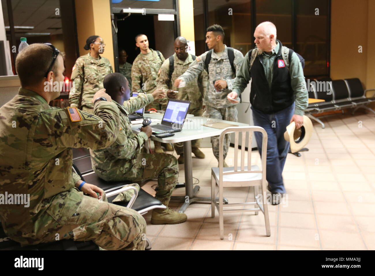 261st multifunctional medical battalion hi-res stock photography and ...
