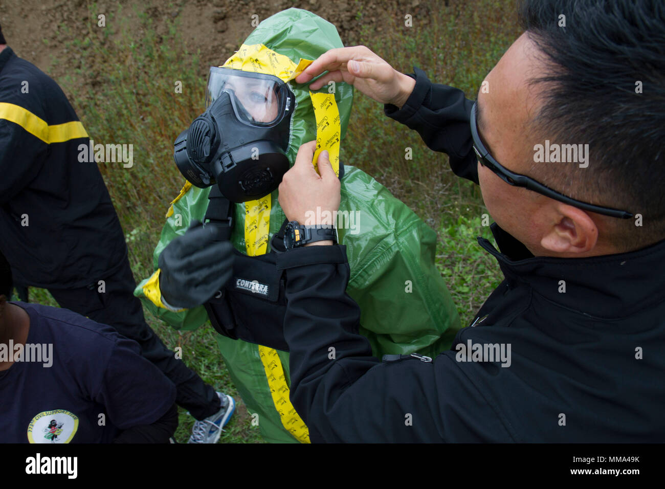 Spill management team hi-res stock photography and images - Alamy
