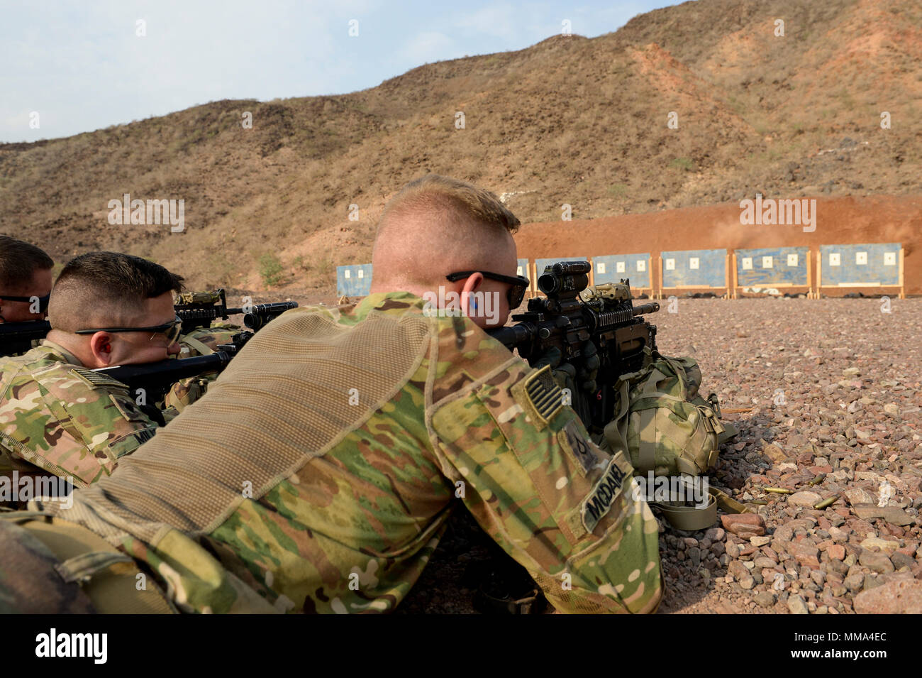 1 32 infantry hi-res stock photography and images - Alamy