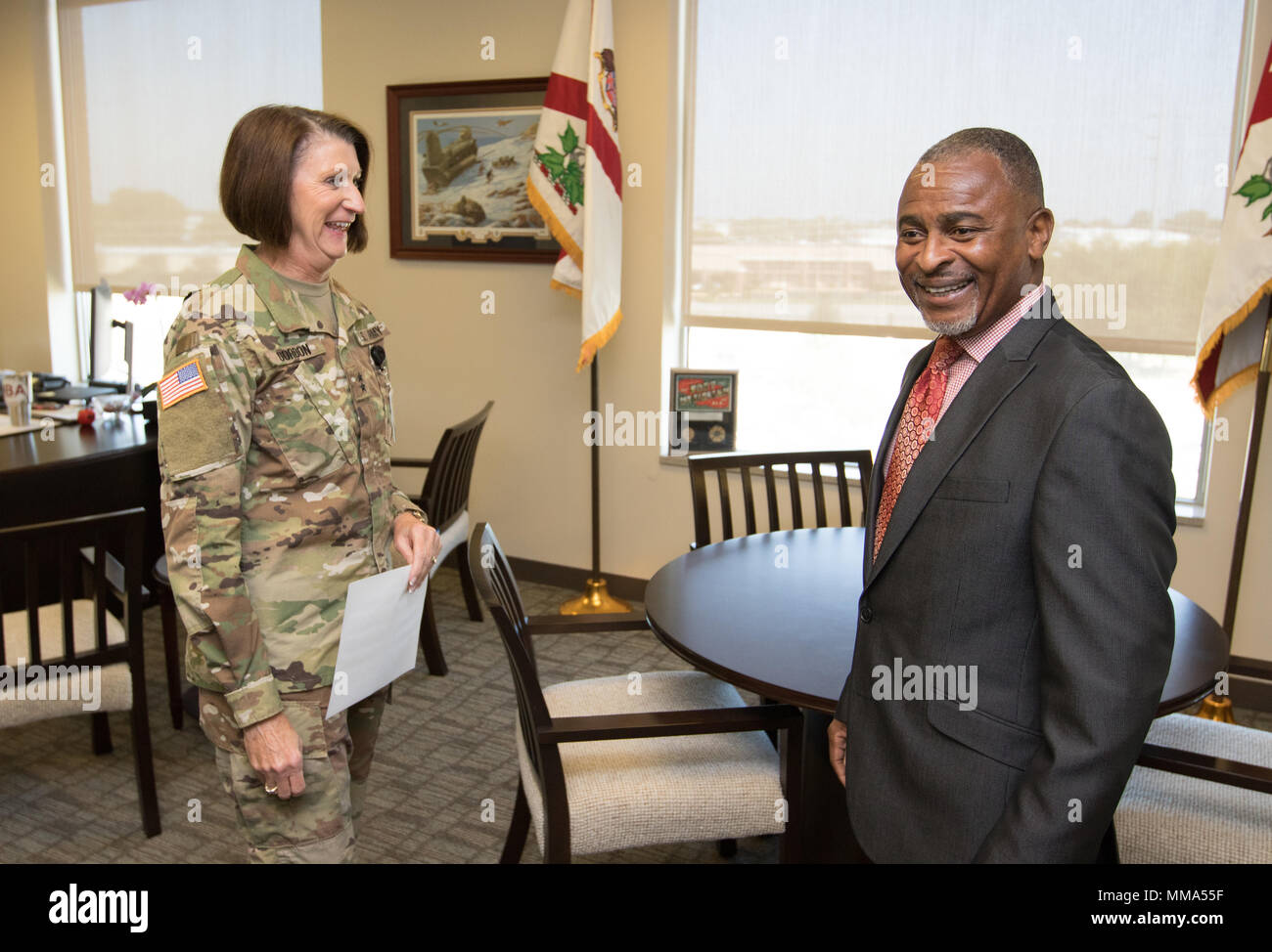 Maj. Gen. Sheryl Gordon, Alabama National Guard adjutant General, meets ...