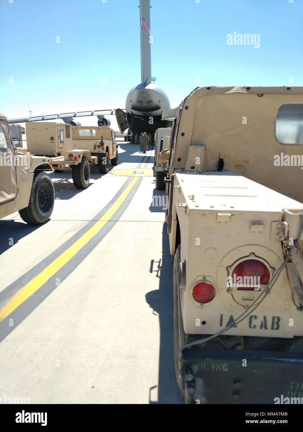 127th Aviation Support Battalion High Resolution Stock Photography and ...