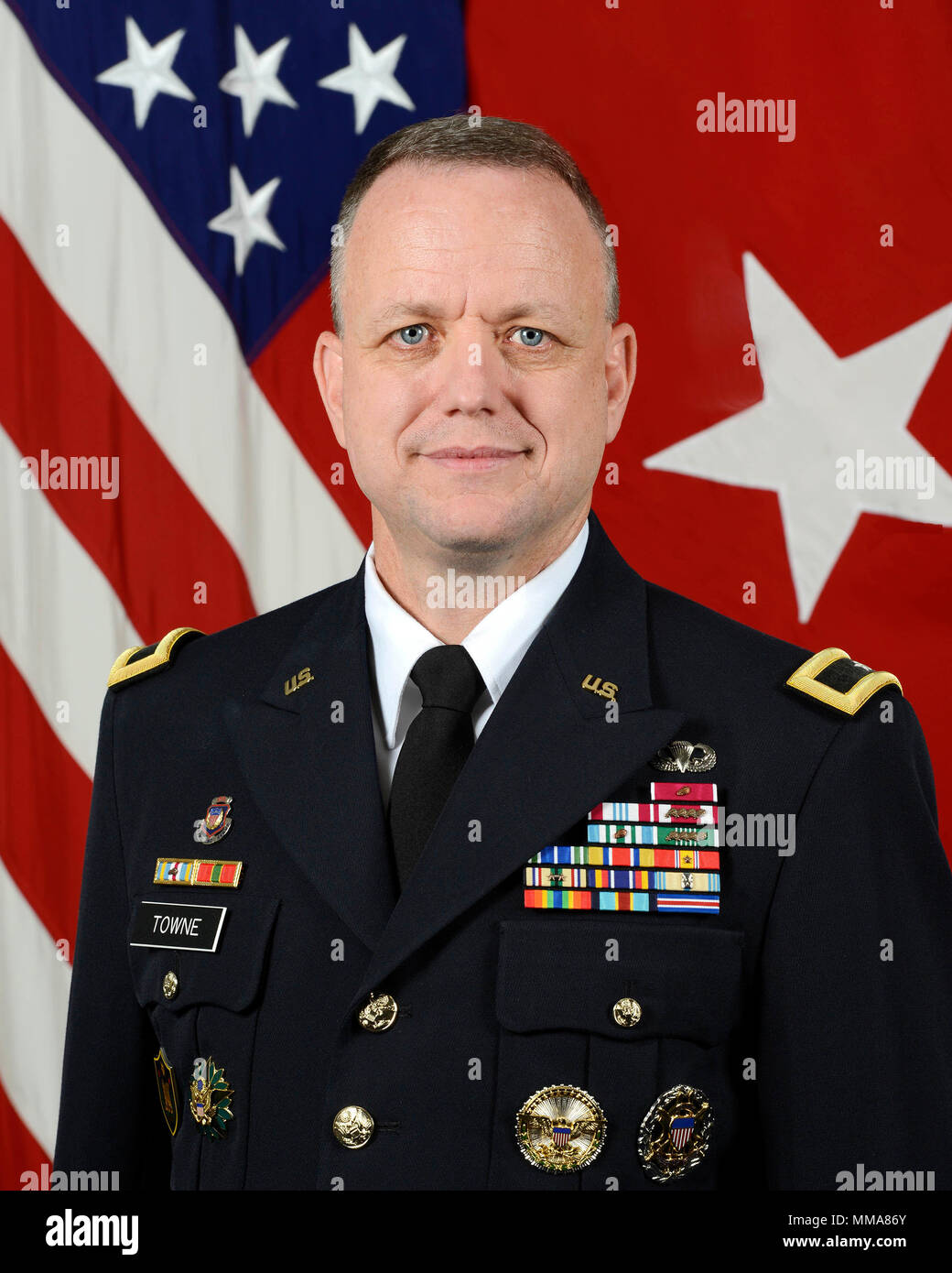 U.S. Army Brig. Gen. Mark A. Towne, Office of the Chief of Army Reserve ...