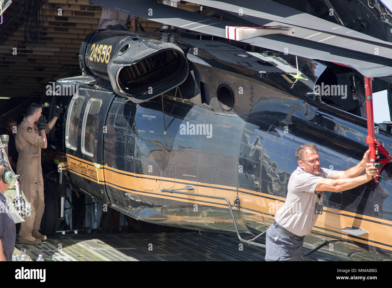 Caribbean-based PAE maintenance staff and U.S. Air Force (USAF ...