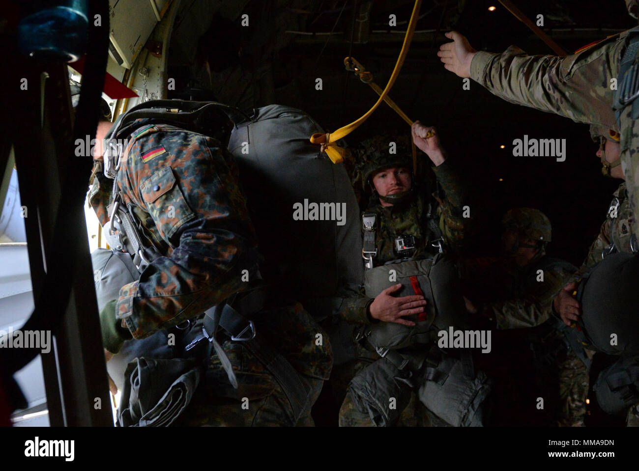 German airborne in ww2 hi-res stock photography and images - Alamy