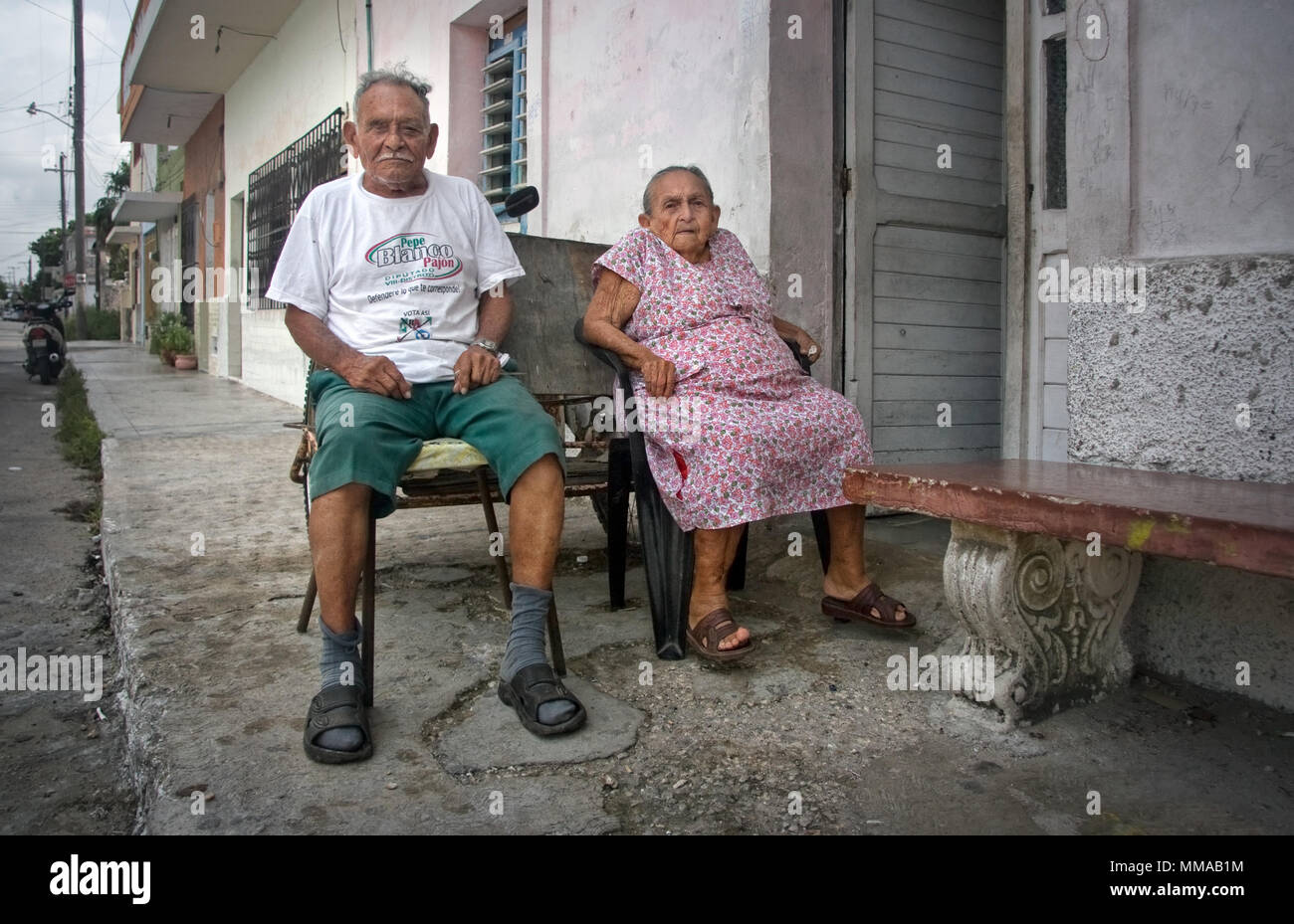 Progreso, Mexico - October 14, 2007: Old couple of Progreso residents ...