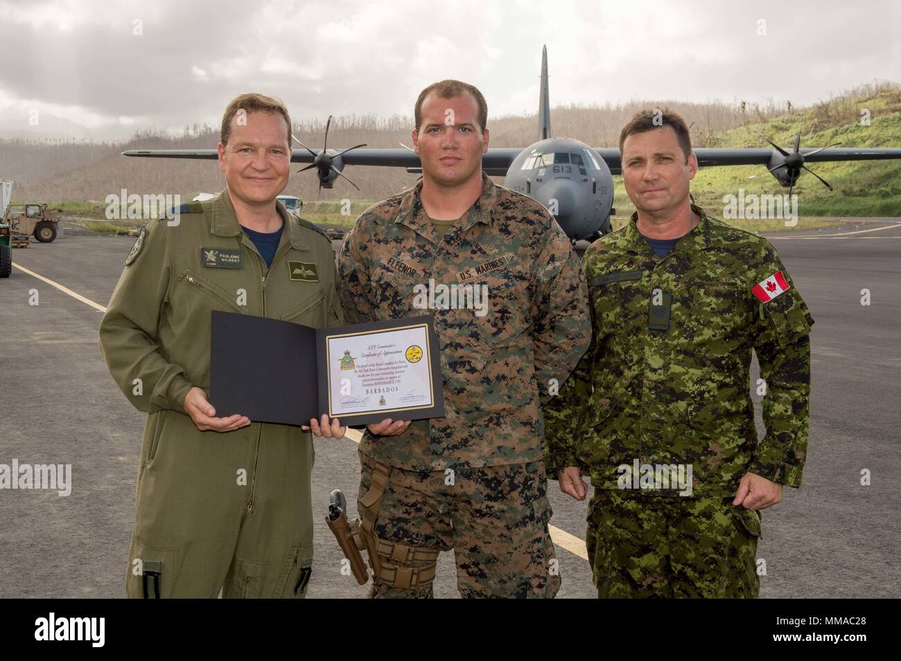 Royal canadian air force warrant hi-res stock photography and images ...