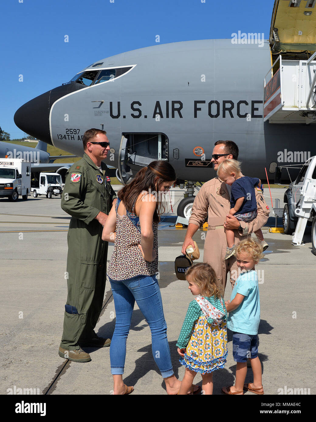 Members of the 134th Air Refueling Wing, 151st Air Refueling Squadron ...