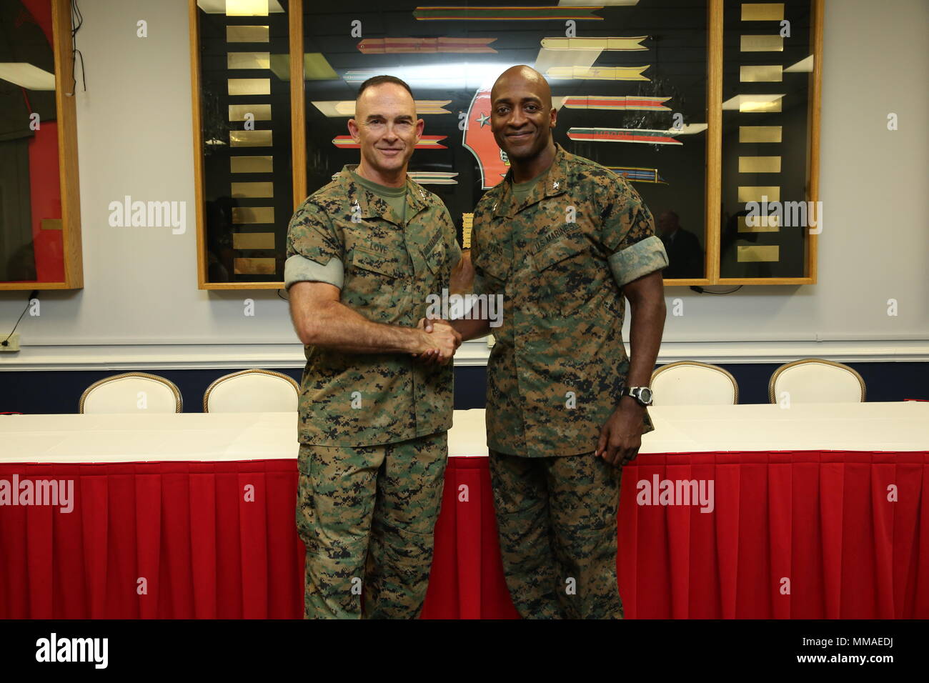 Colonel james r n hi-res stock photography and images - Alamy