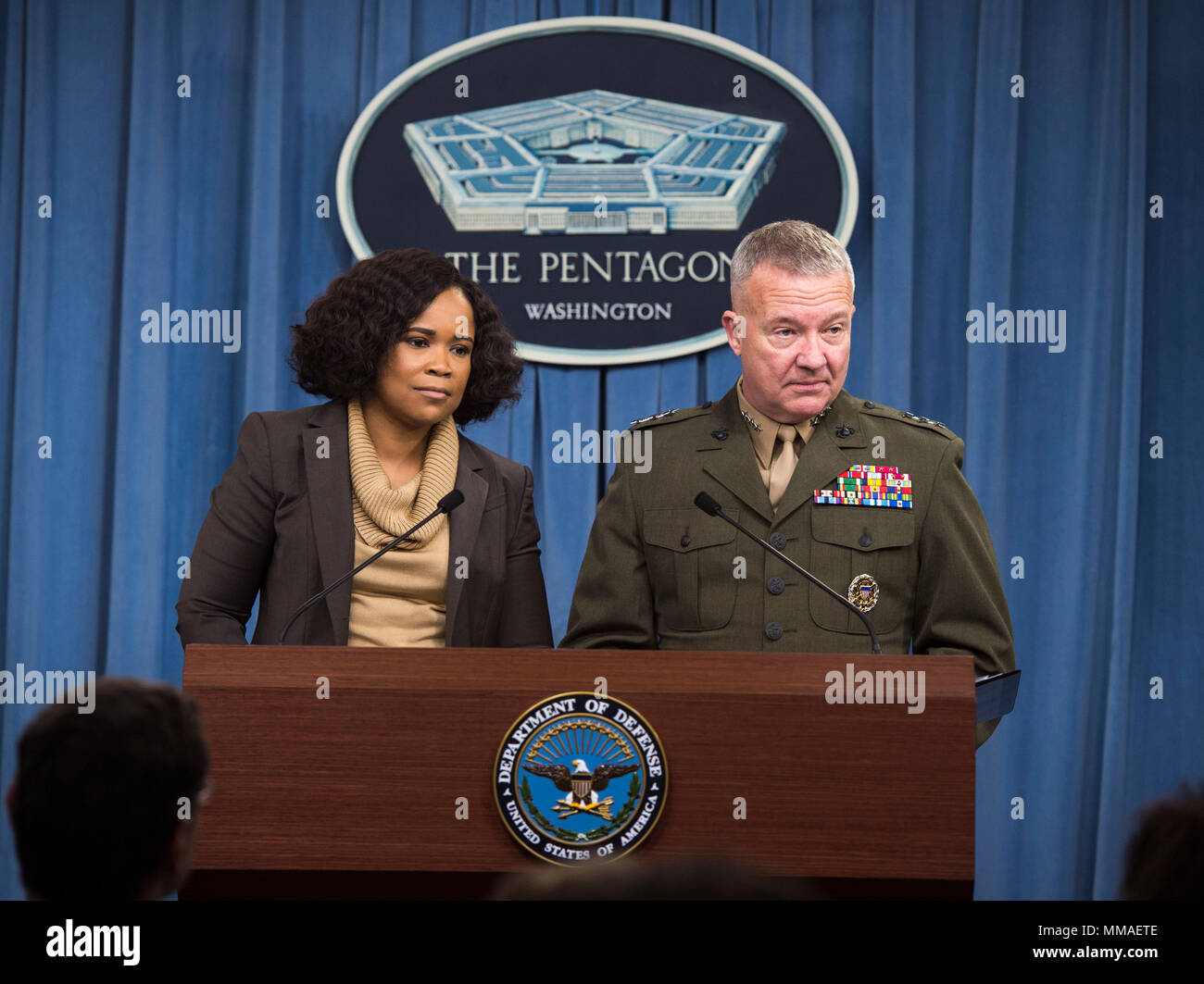 Lt gen james mattis hi-res stock photography and images - Alamy