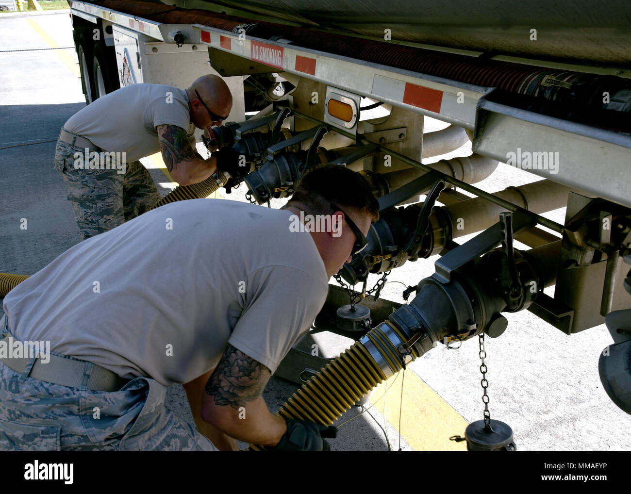 Header valve hi-res stock photography and images - Alamy