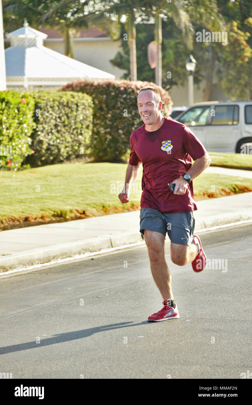 Col Charles Roberts 61st ABG commander finishes the 4K run. Military ...