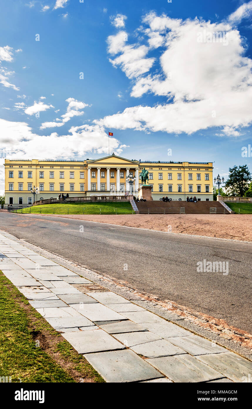Slott Norge High Resolution Stock Photography and Images - Alamy