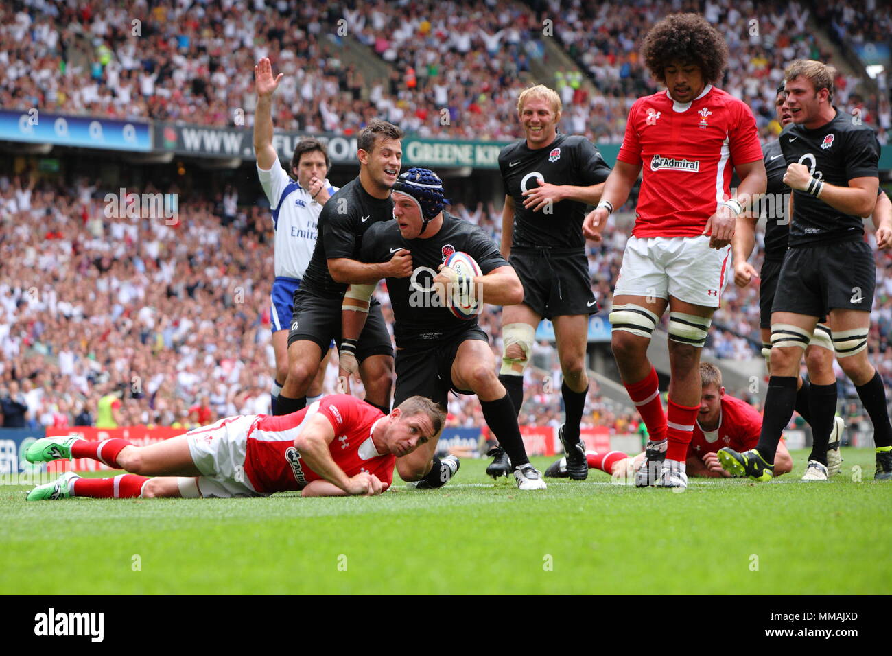 James haskell hi-res stock photography and images - Alamy