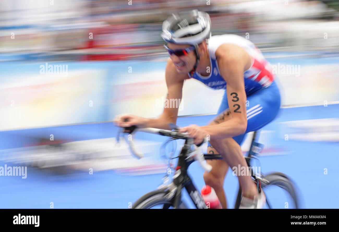 UK - Triathlon - Cycle Stage - Stuart Hayes, Elite Men ITU World ...