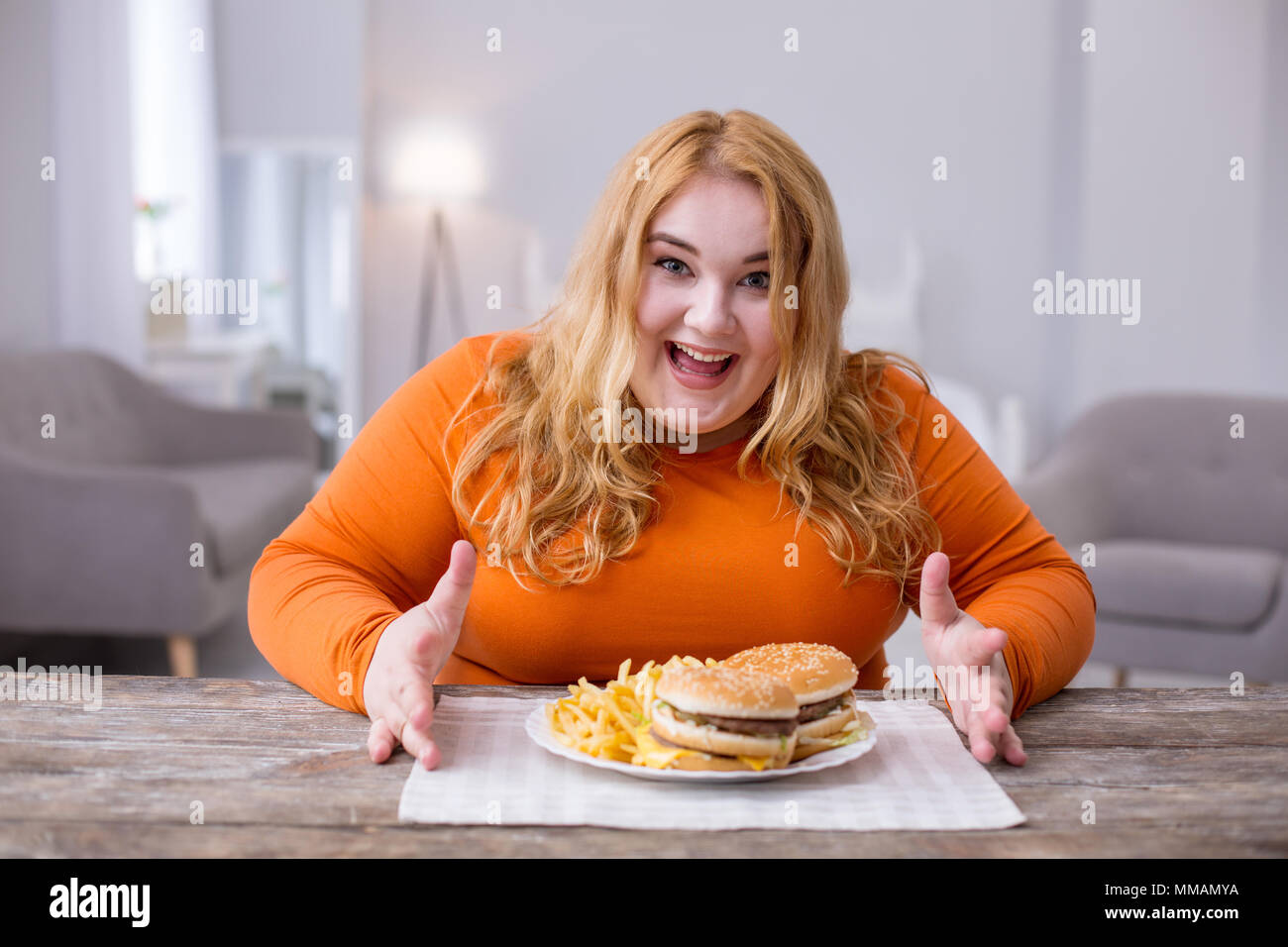 Fat woman eating hi-res stock photography and images - Alamy