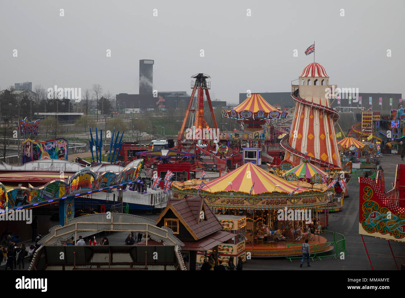 Stratford fairground hi-res stock photography and images - Alamy