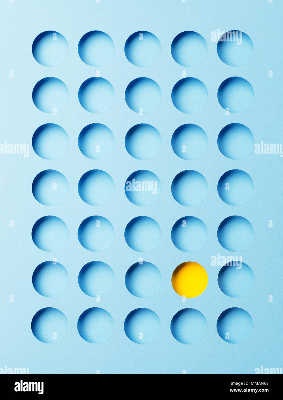 Round circle geometric shape patterns hi-res stock photography and ...
