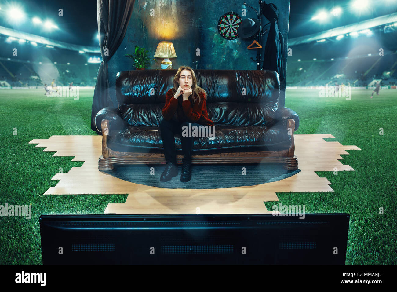 Football fan on sofa stadium hi-res stock photography and images - Alamy
