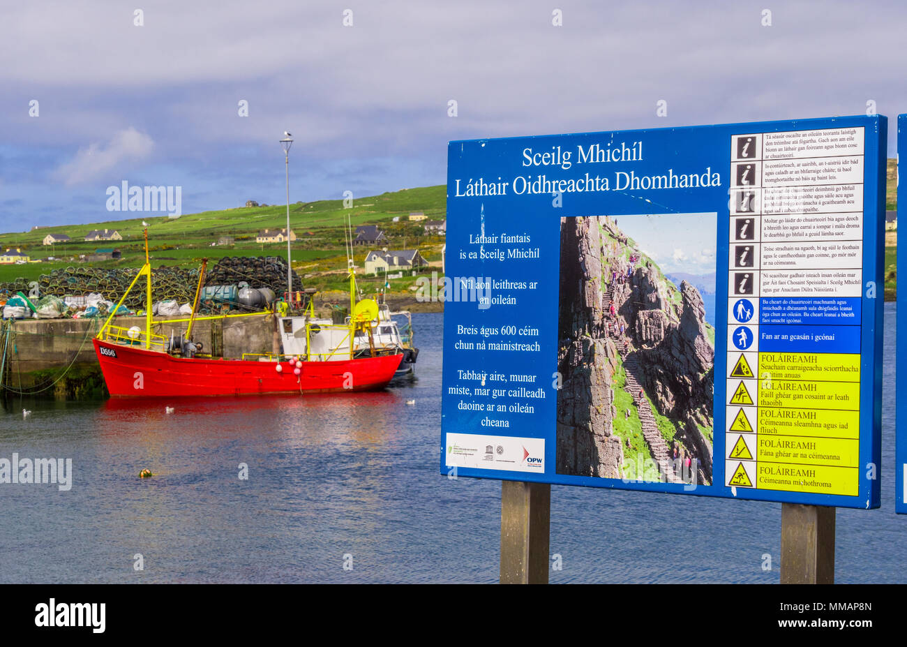 Famous skellig cliffs ring hi-res stock photography and images - Alamy
