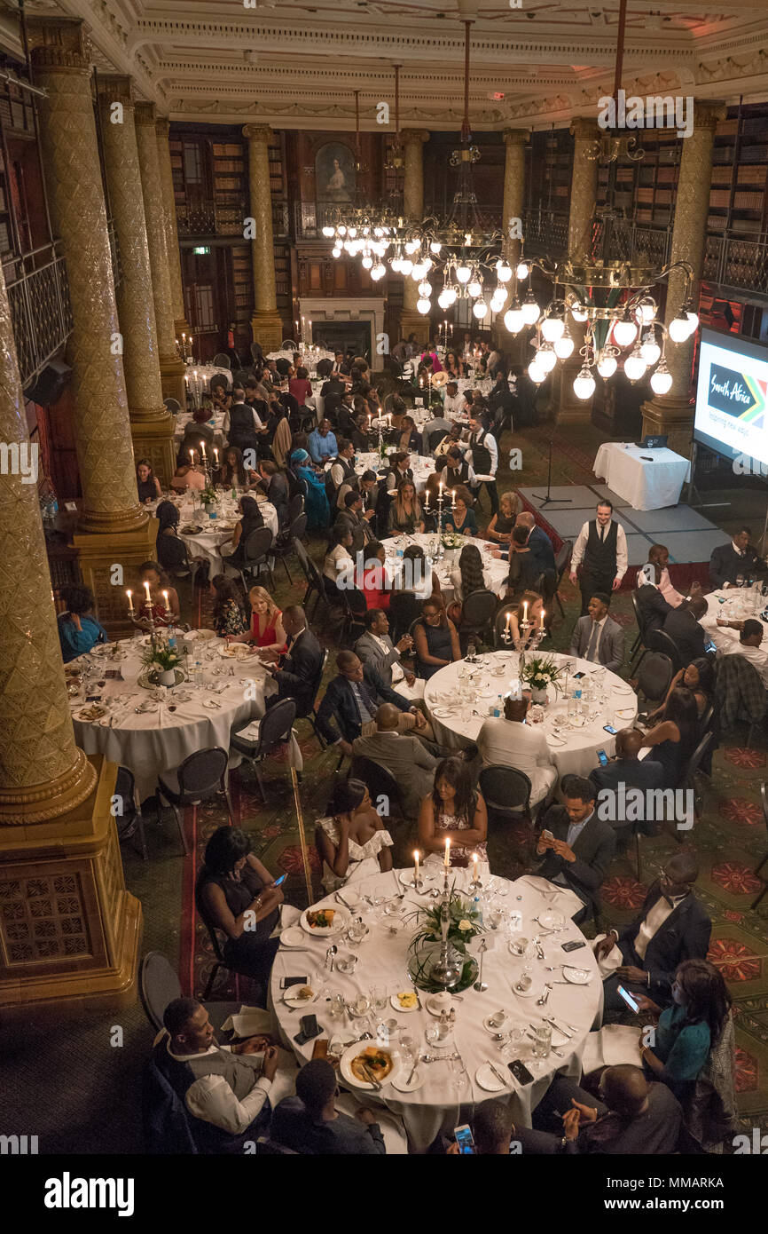 Members dining room hi-res stock photography and images - Alamy
