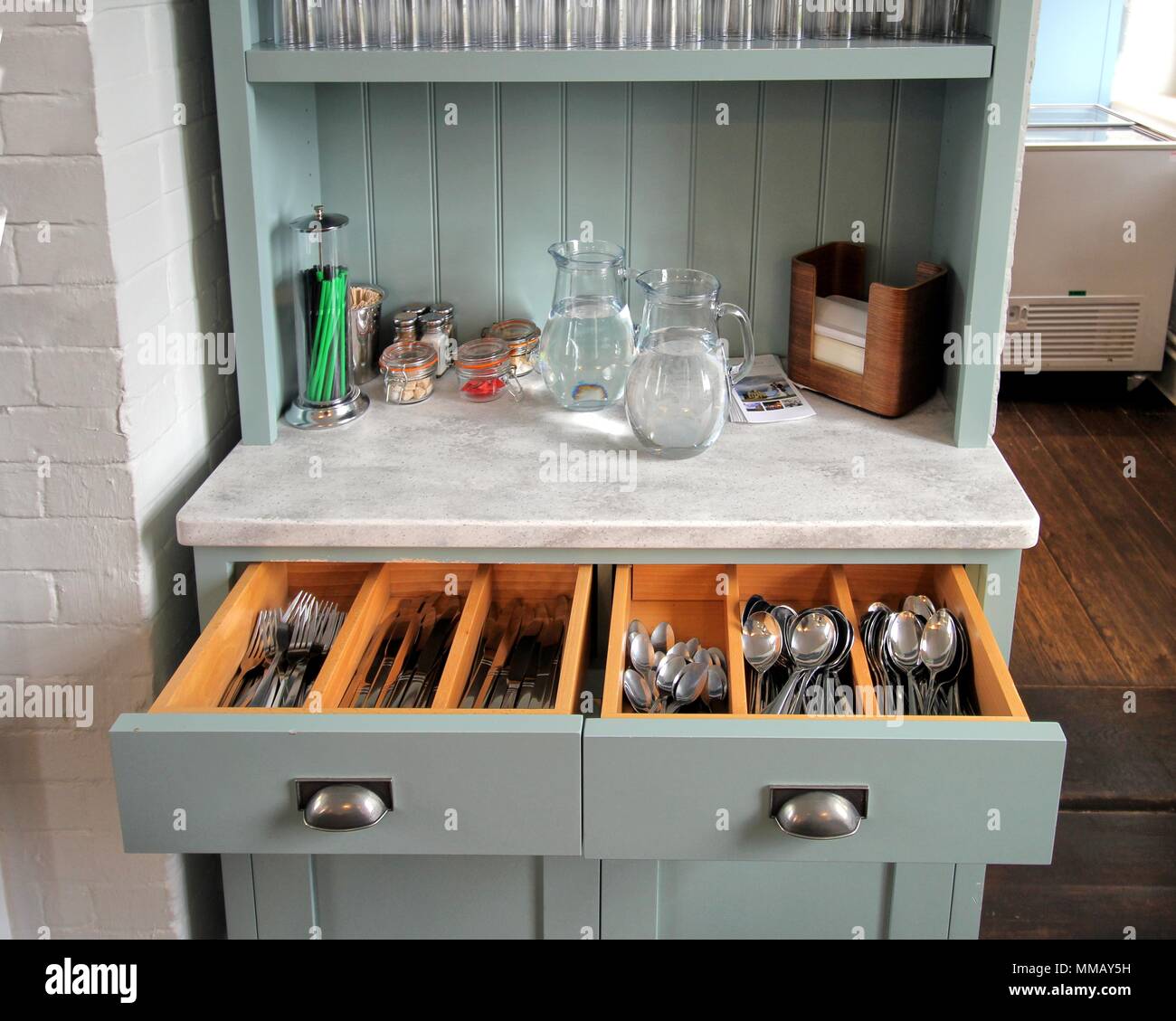 Condiments on diner table hi-res stock photography and images - Alamy