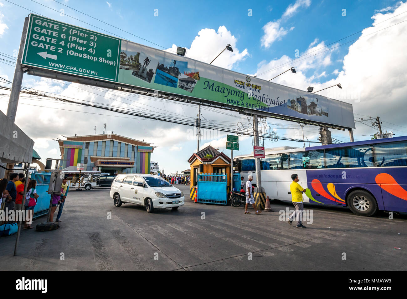 Cebu City, Philippines : Apr 24,2018 Tourist enter a Cebu Passenger ...