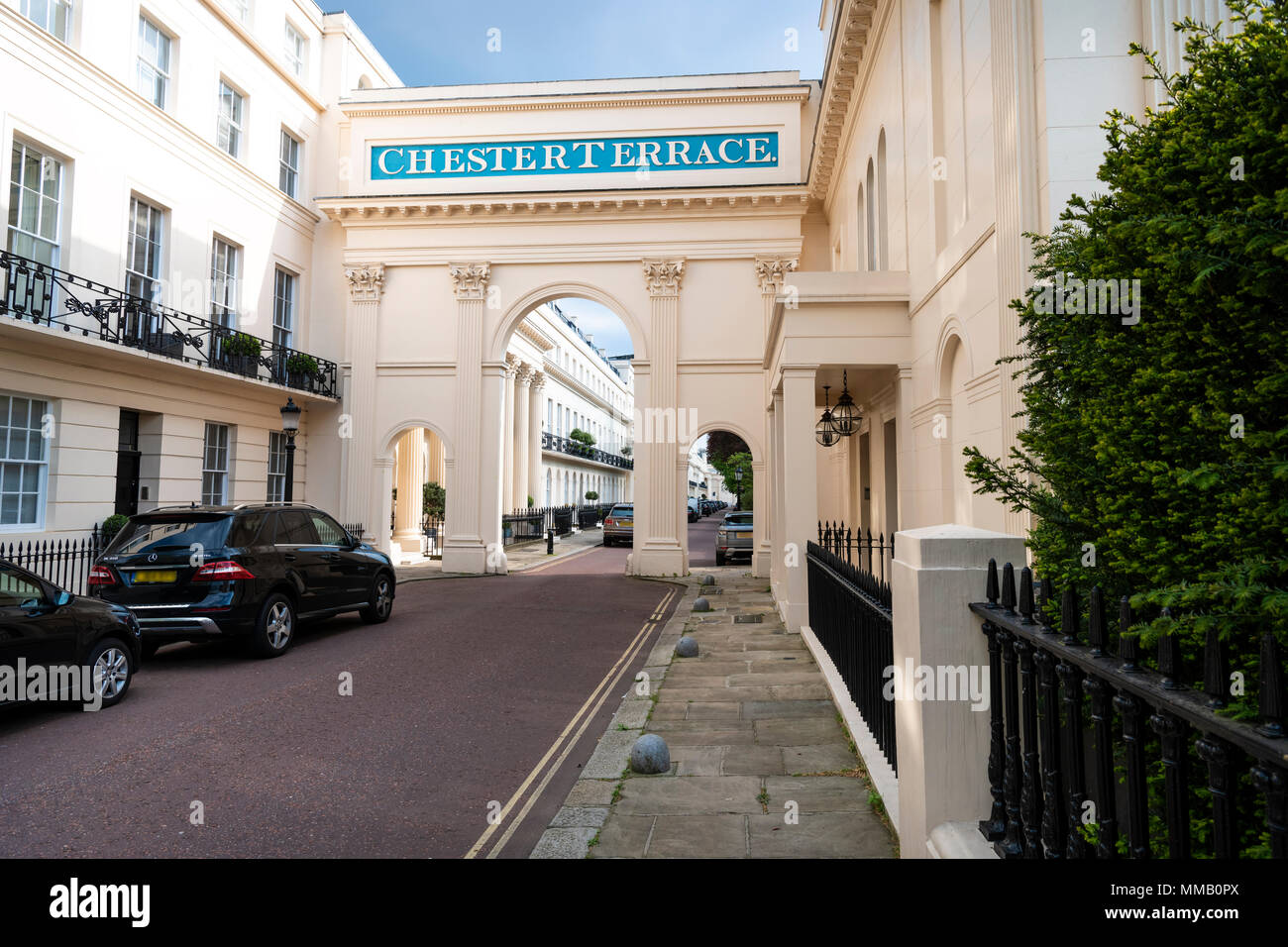 Chester terrace hi-res stock photography and images - Alamy