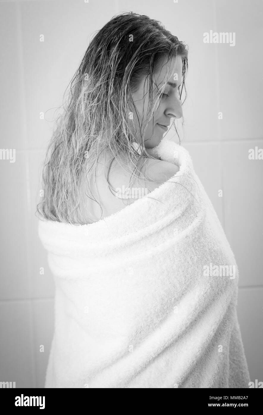 Woman wet body after bath hi-res stock photography and images - Alamy