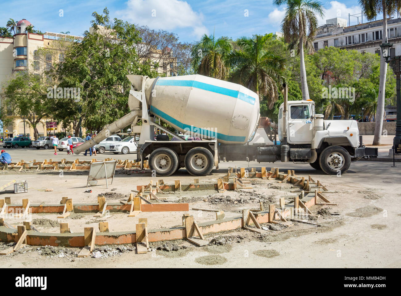 Cuban development hi-res stock photography and images - Alamy