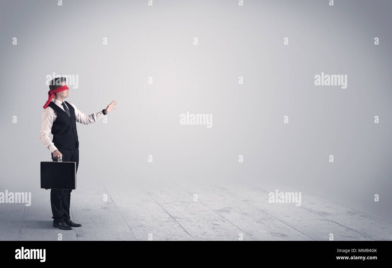 Blindfolds hi-res stock photography and images - Alamy