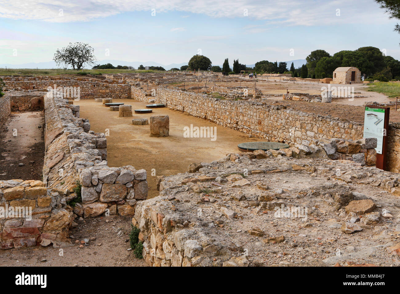 Remains of roman houses hi-res stock photography and images - Alamy