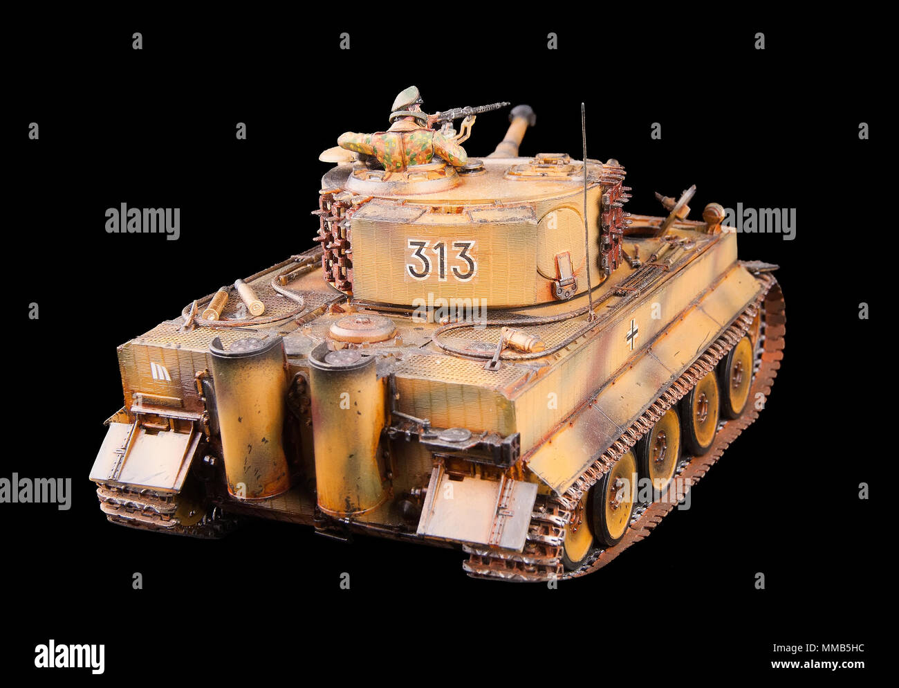 1:6 Scale Model German Tanks Displayed At Modelworld, 52% OFF