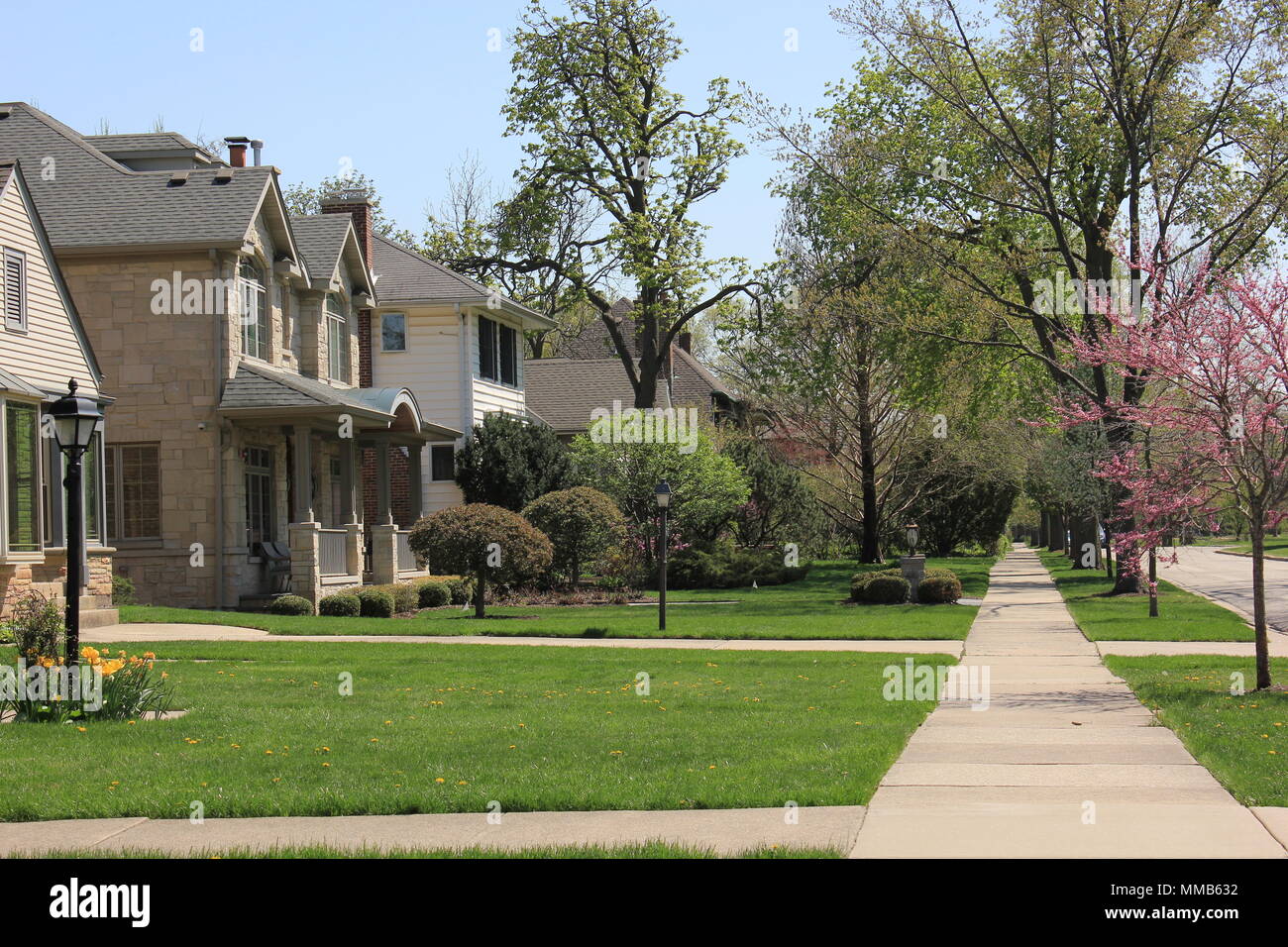 Chicago Suburb Suburban Stock Photos & Chicago Suburb Suburban Stock ...