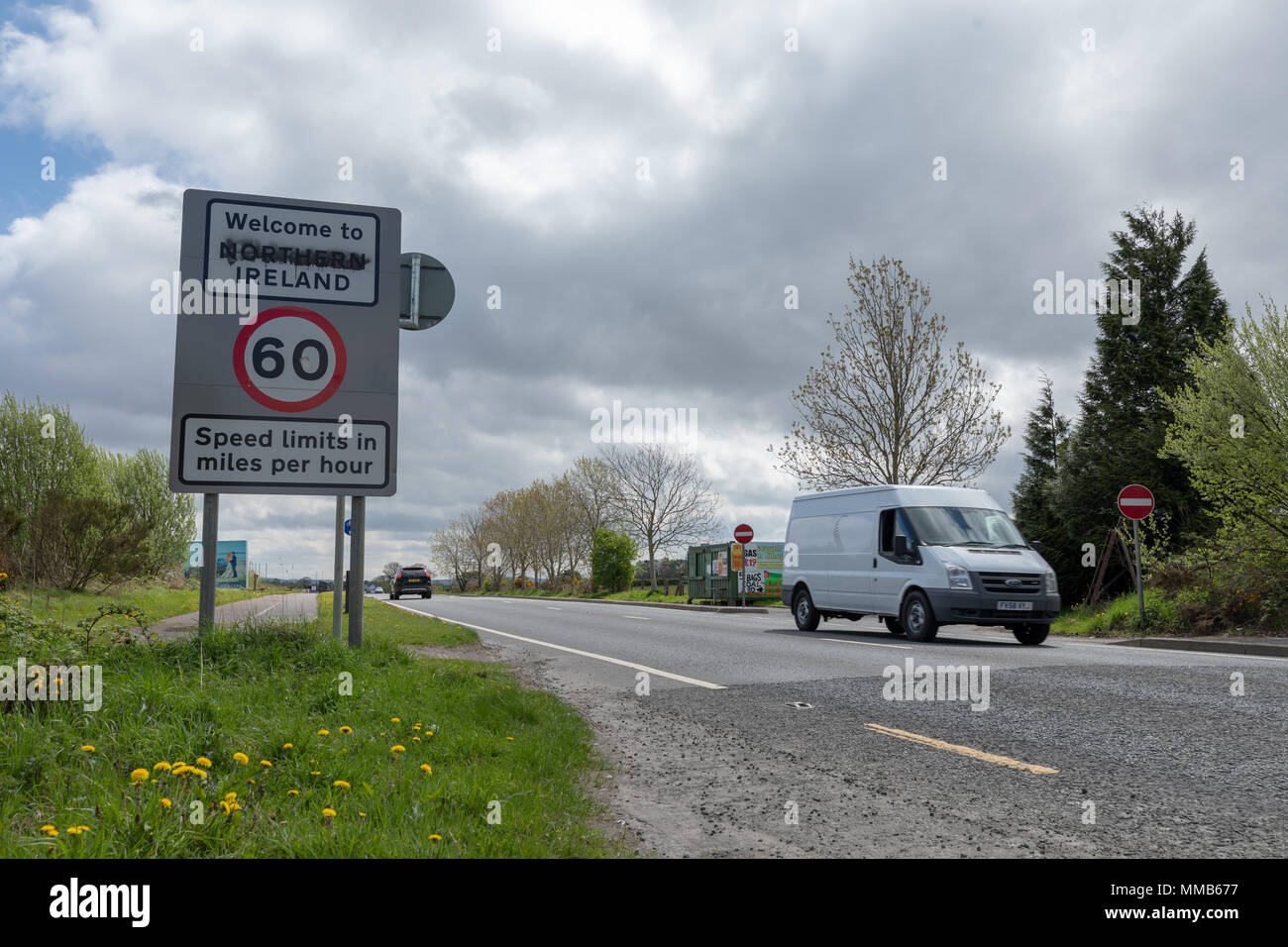 Donegal derry border hi-res stock photography and images - Alamy