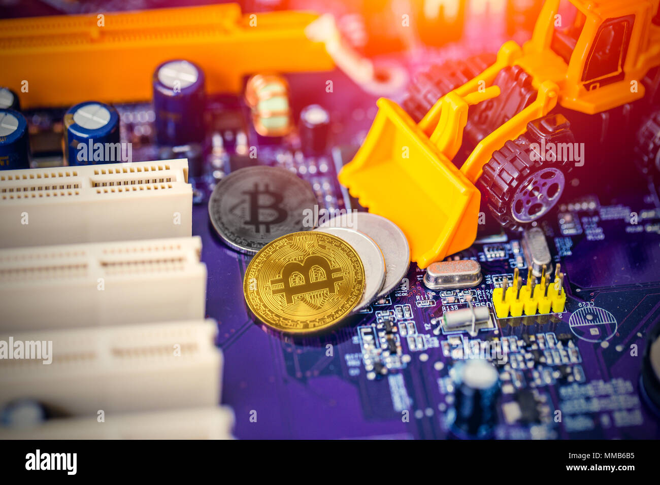 Cryptocurrency mining rig hi-res stock photography and images - Alamy