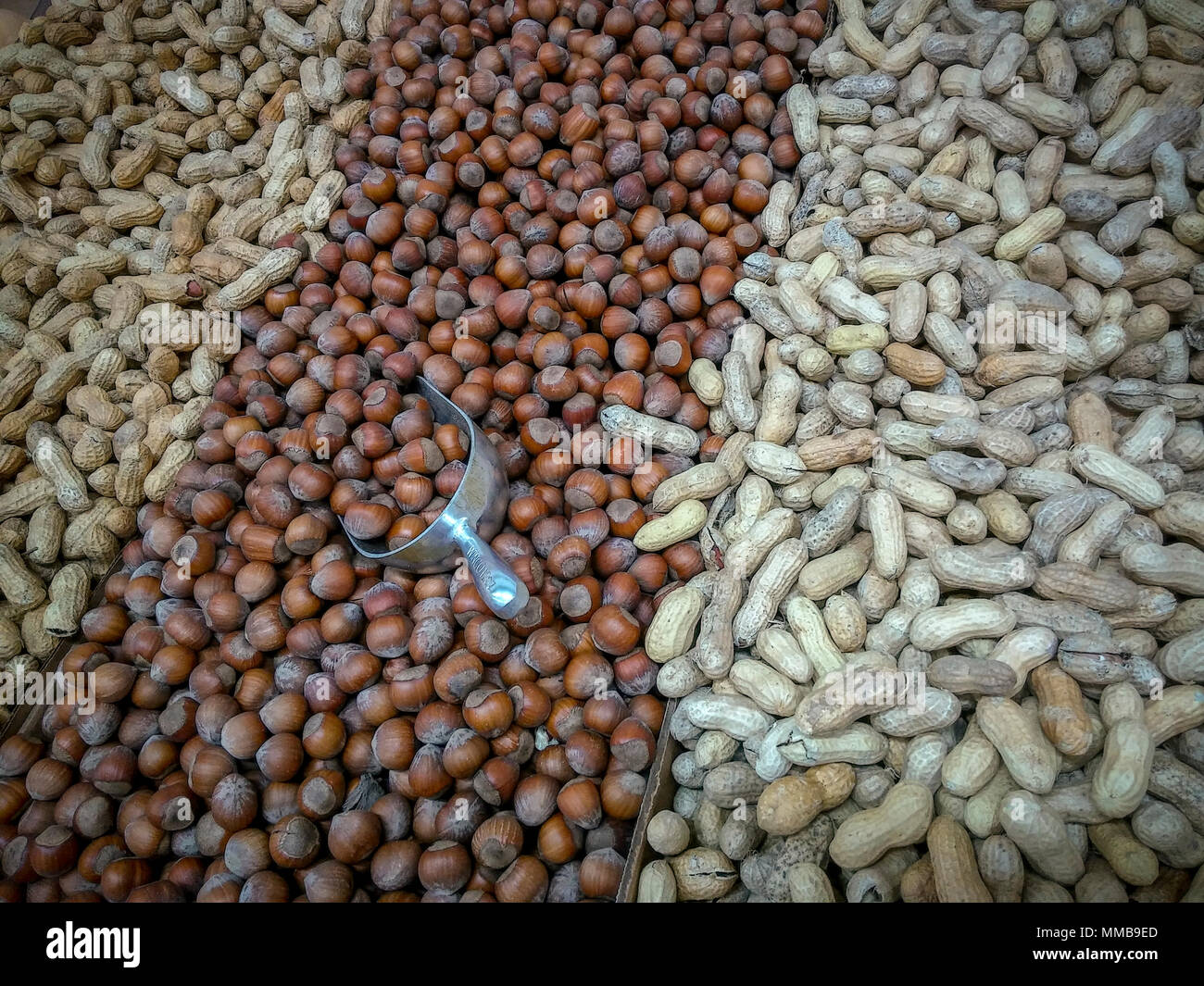 Supermarket l r hi-res stock photography and images - Alamy