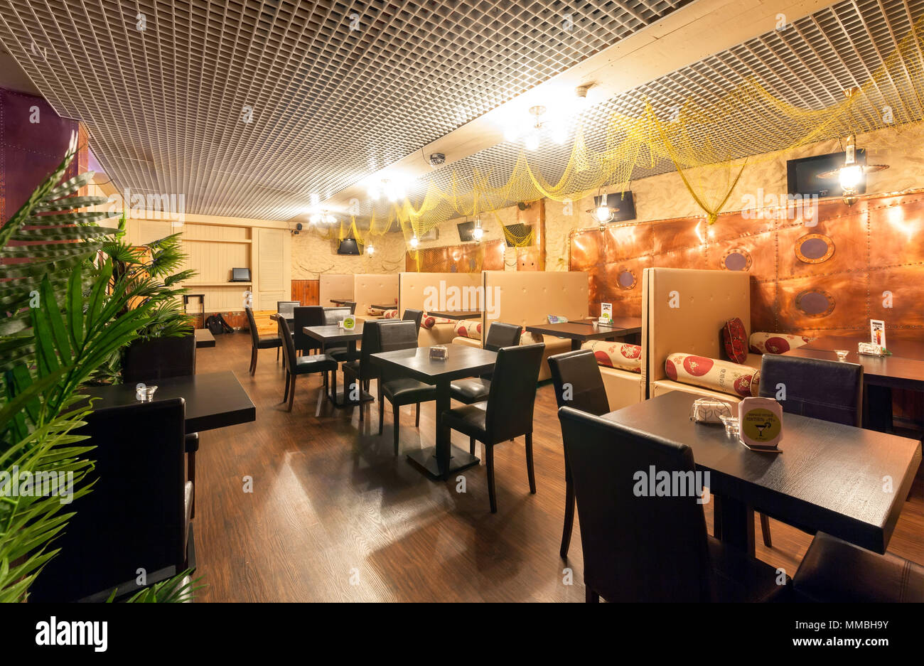 Night club bar area interior hi-res stock photography and images - Alamy